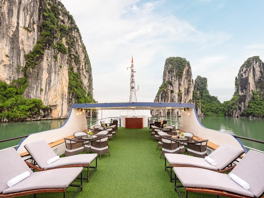 Halong Phong Hải 86 Cruise 1 day [Excursion Deluxe Cruise]